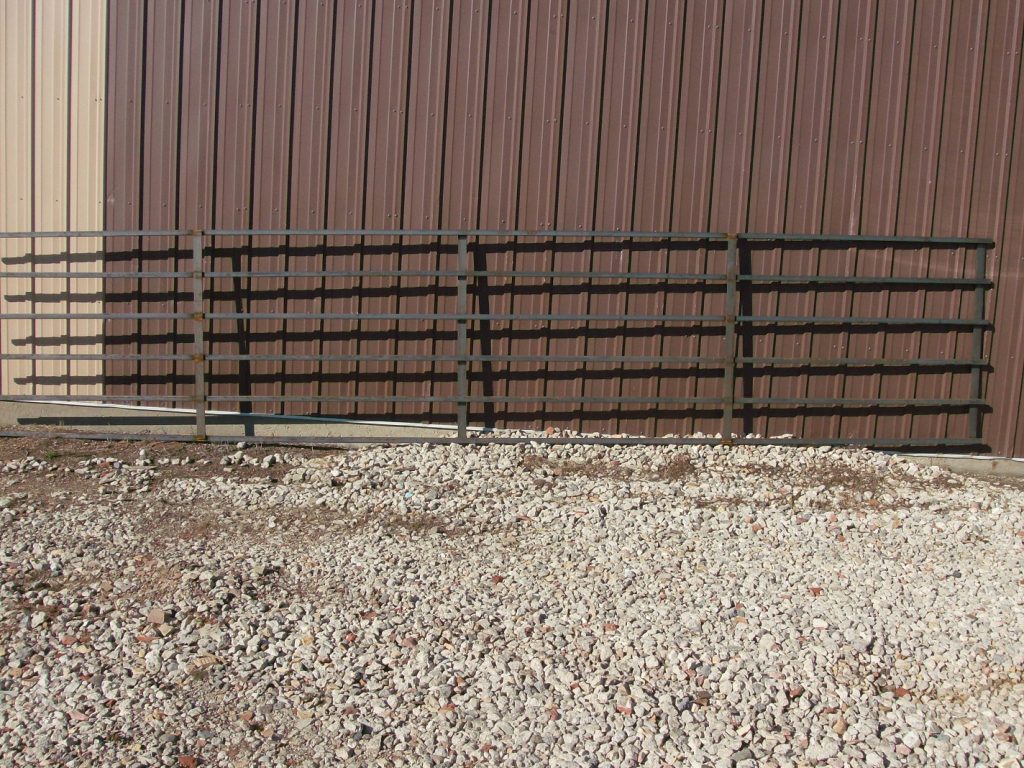 1 1/4" Square Tube Continuous Fencing - Te Slaa Manufacturing