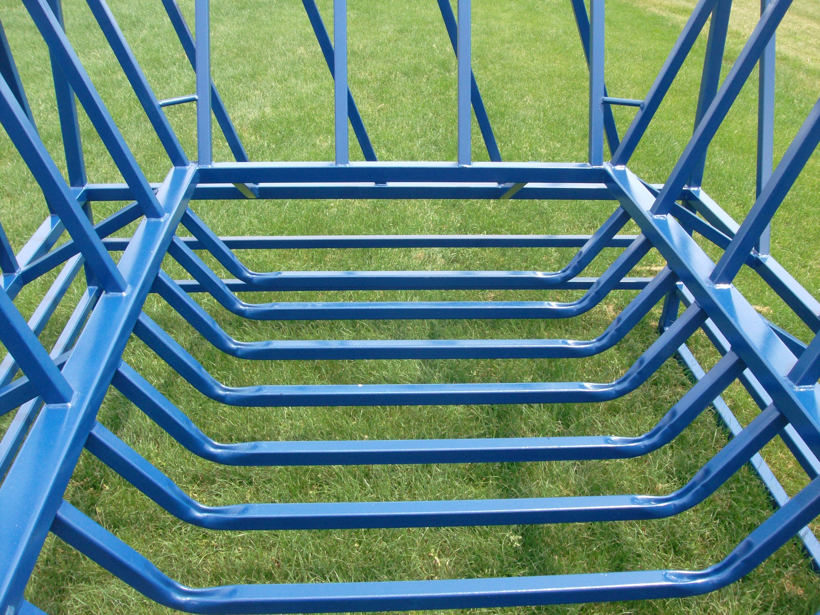 Bottomless Hay Bunk "Skid" - Te Slaa Manufacturing