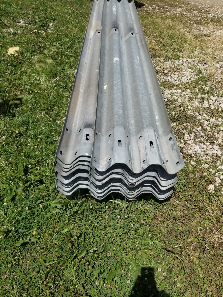 Guardrail-Thrie Beam - Te Slaa Manufacturing