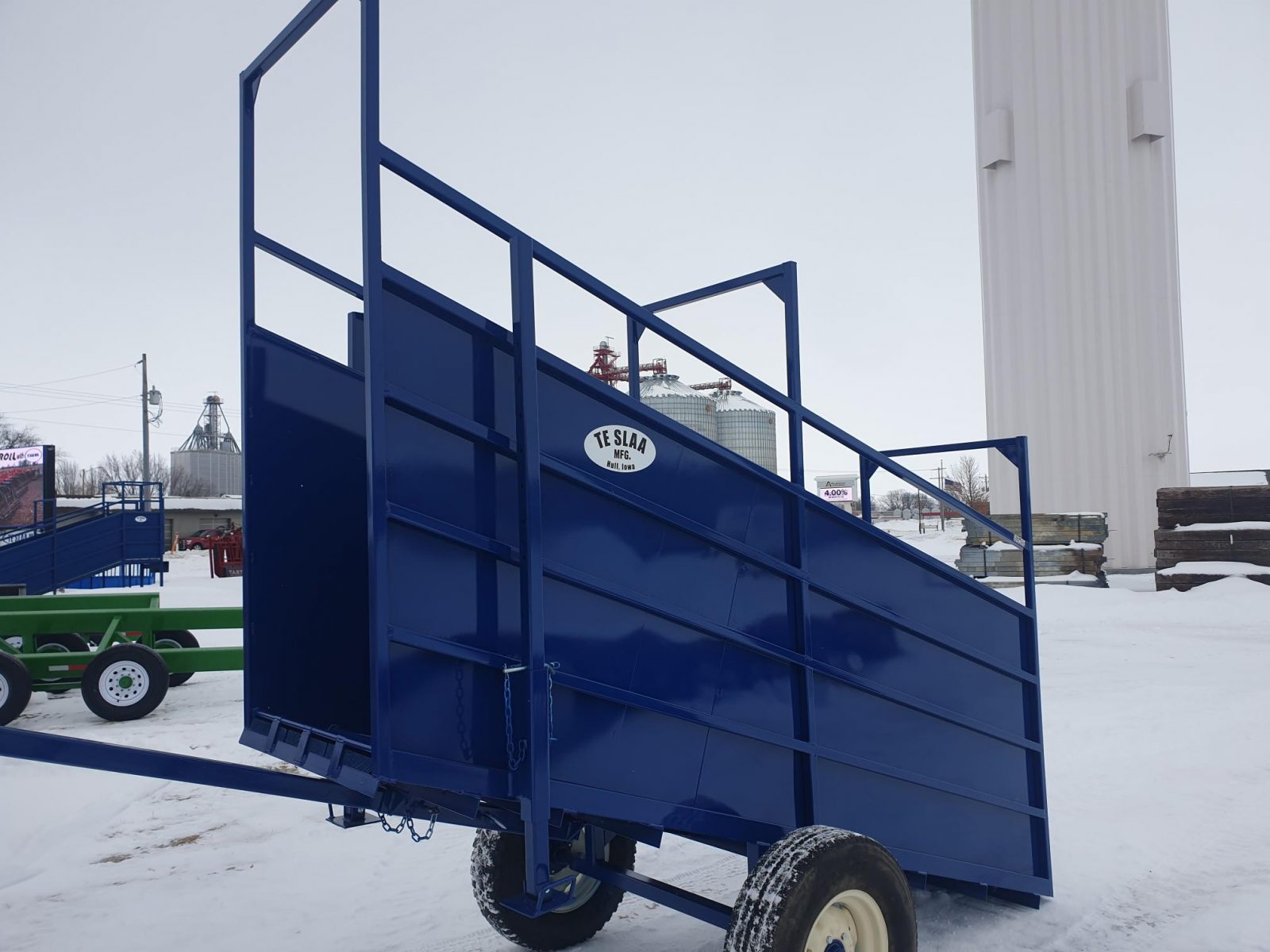 12' Portable Loading Chute - Te Slaa Manufacturing